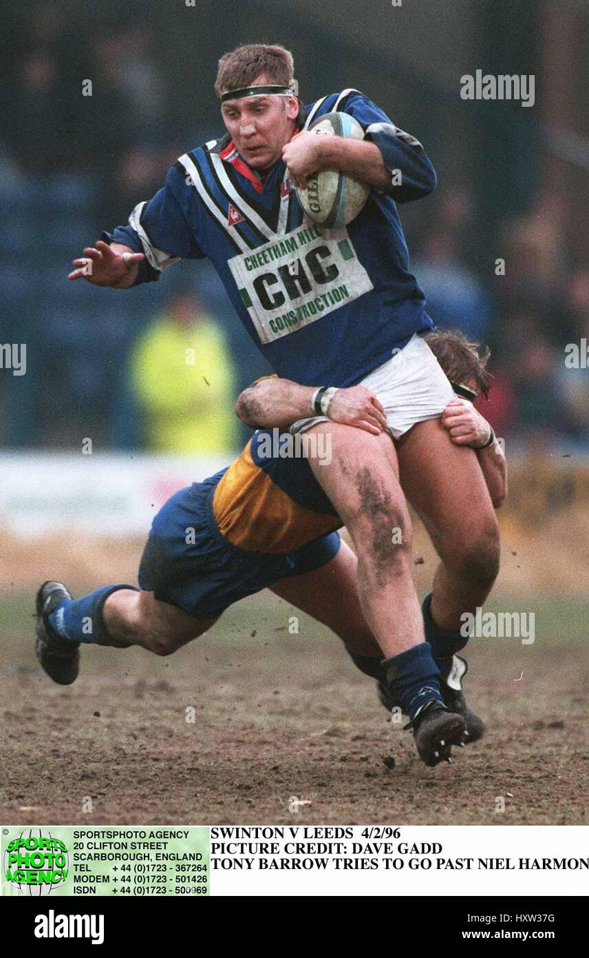 Leeds v barrow hi-res stock photography and images - Alamy