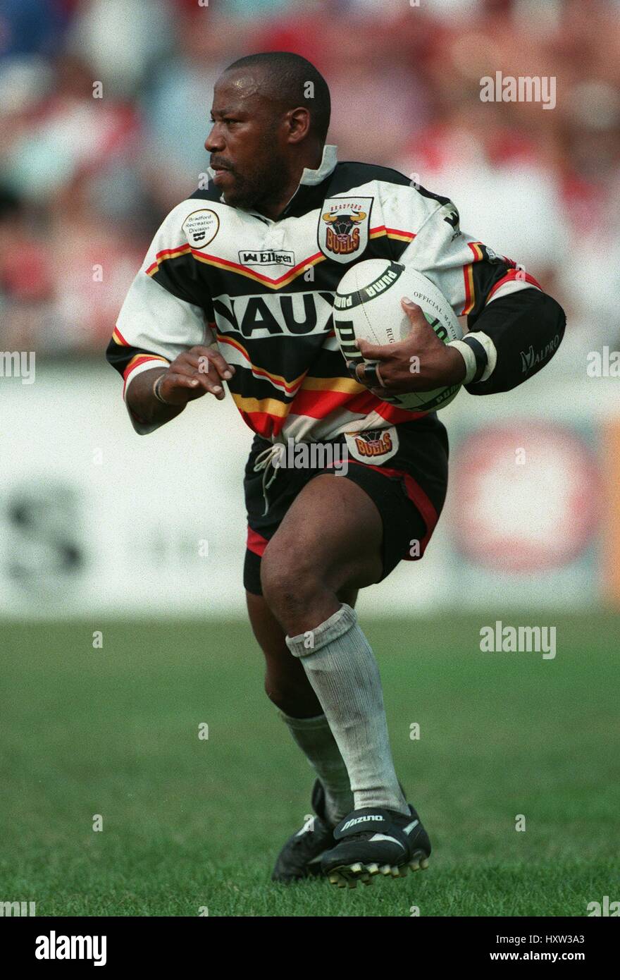 ROGER SIMPSON BRADFORD BULLS RLFC 05 September 1995 Stock Photo - Alamy