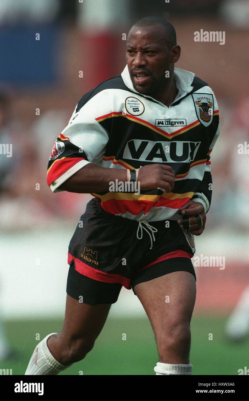 ROGER SIMPSON BRADFORD BULLS RLFC 21 August 1995 Stock Photo - Alamy