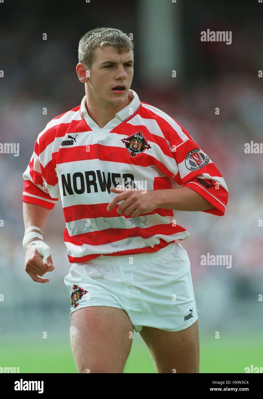 ROB SMYTH WIGAN RLFC 29 August 1995 Stock Photo - Alamy