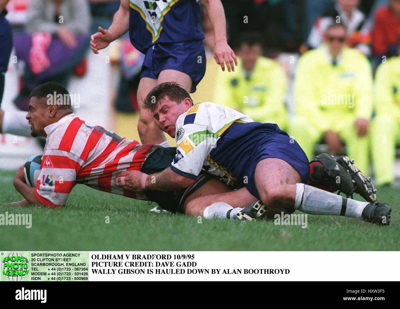 WALLY GIBSON & ALAN BOOTHROYD OLDHAM V BRADFORD BULLS 10 September 1995 ...