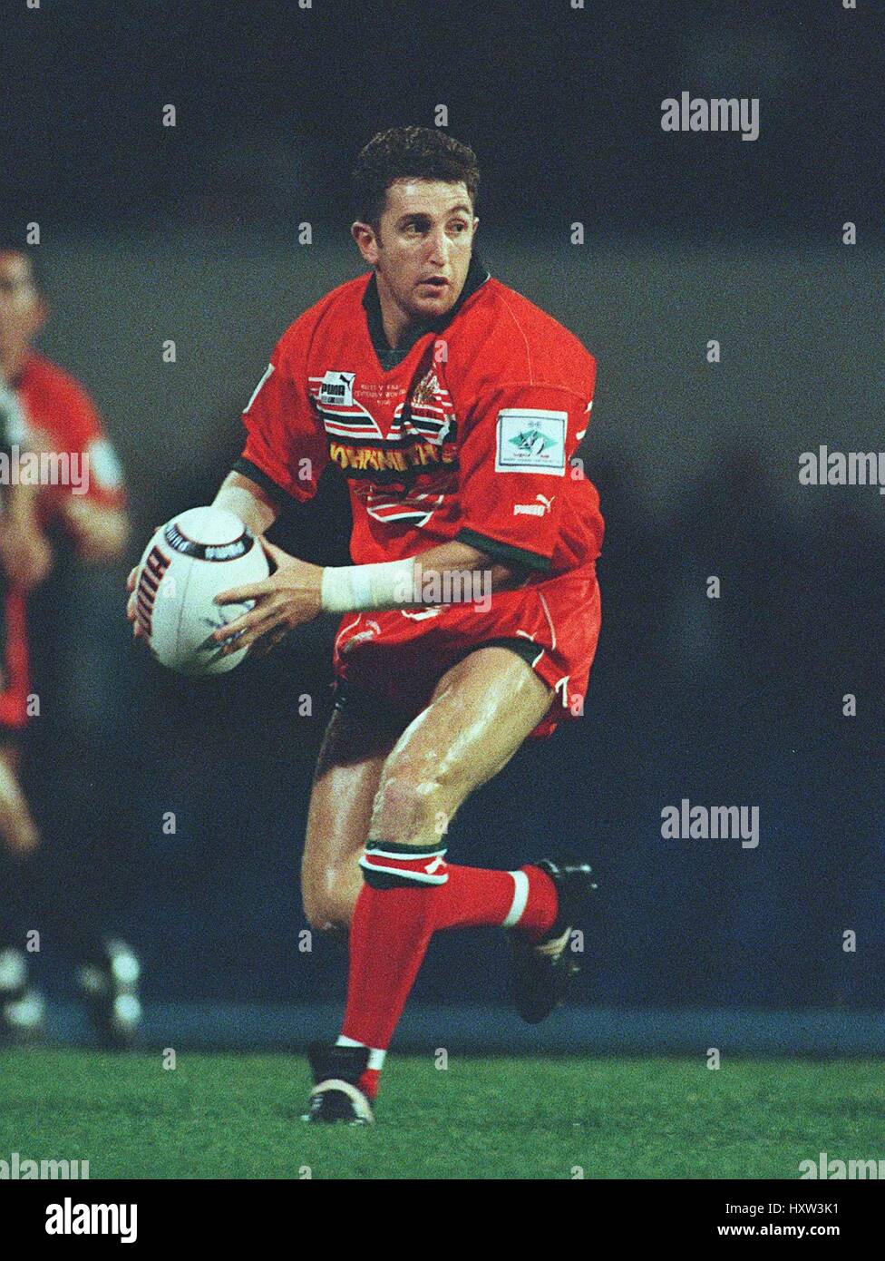 JONATHAN DAVIES WALES & WARRINGTON RL 16 October 1995 Stock Photo - Alamy