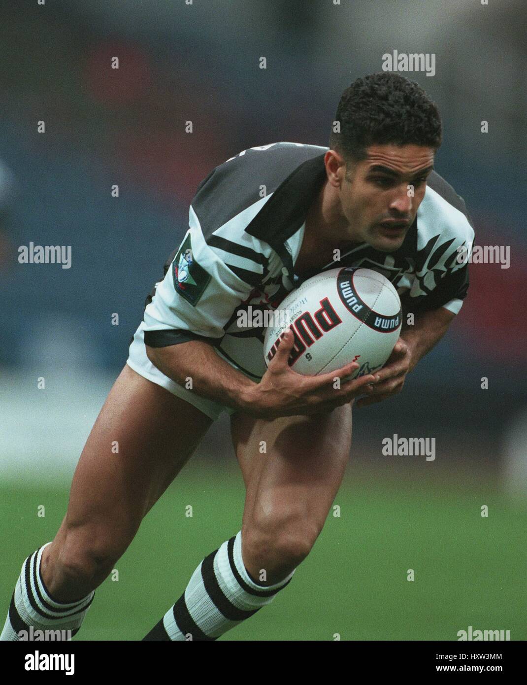 MATTHEW RIDGE NEW ZEALAND RL 20 November 1995 Stock Photo - Alamy