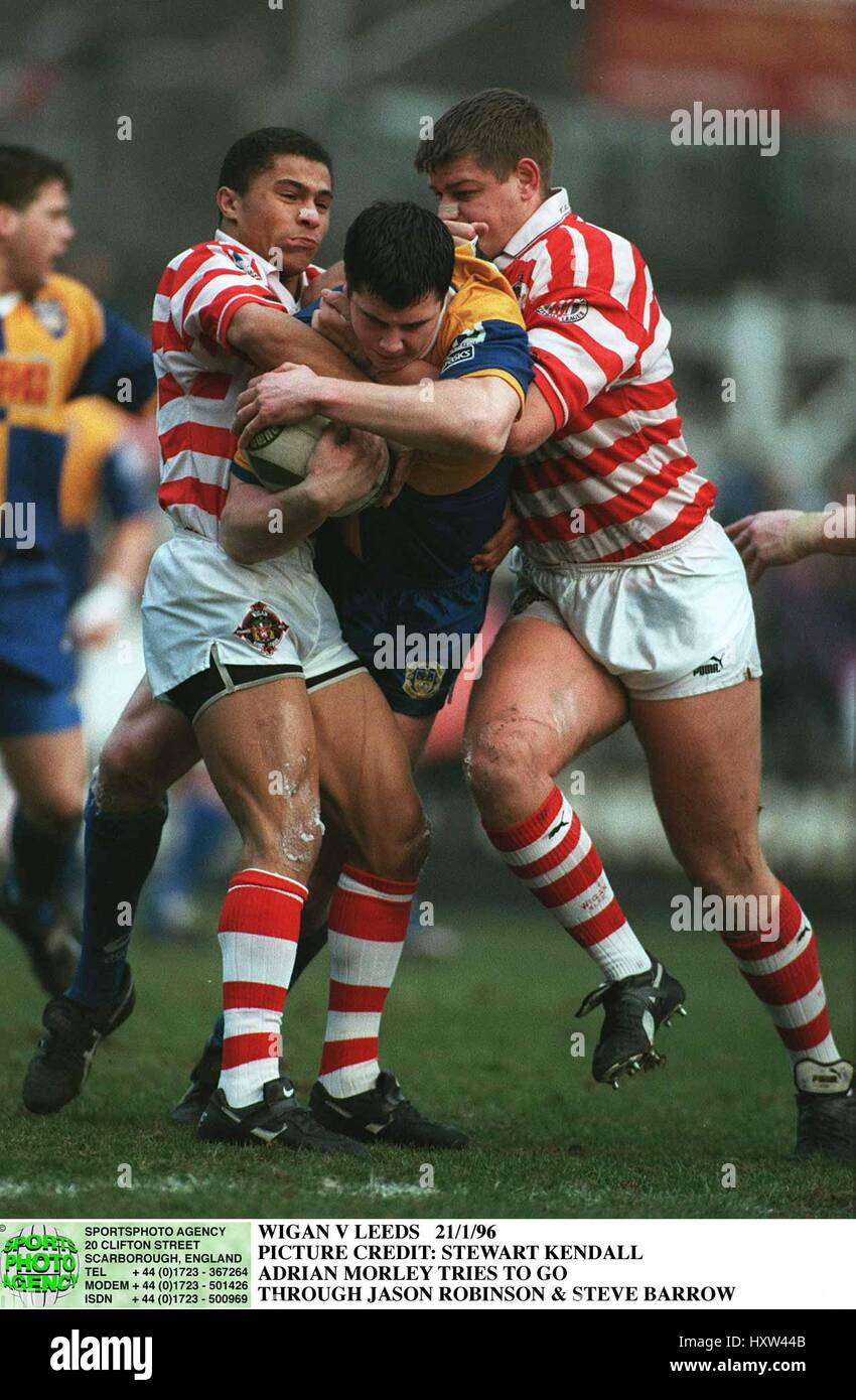 Leeds v barrow hi-res stock photography and images - Alamy