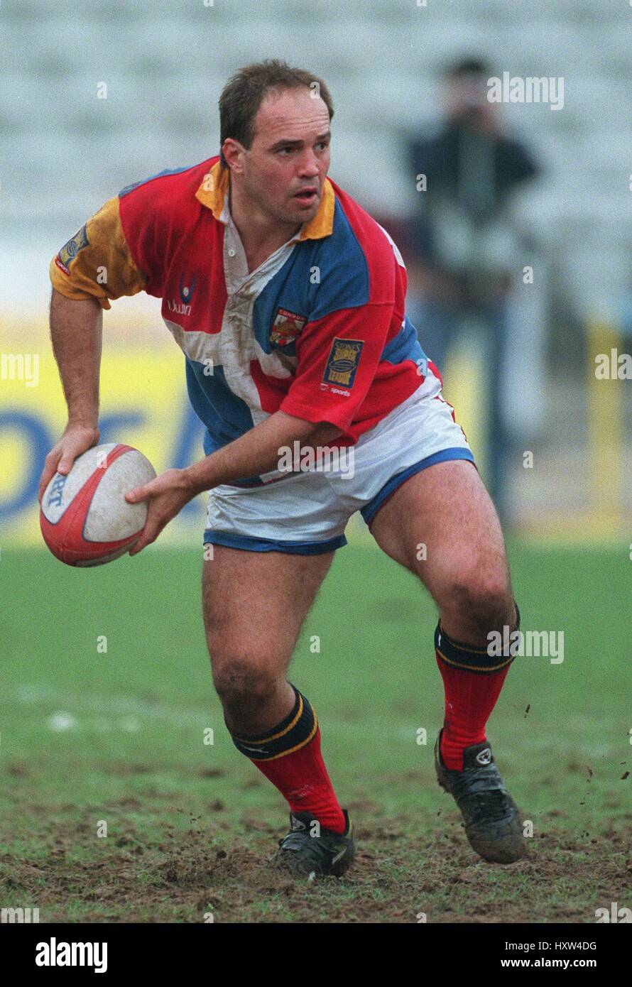 TERRY MATTERSON LONDON BRONCOS RLFC 16 April 1996 Stock Photo - Alamy