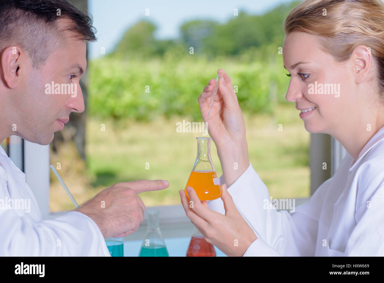 Scientific finding hi-res stock photography and images - Alamy
