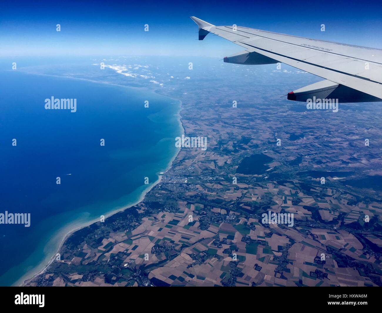 Pilot seat view hi-res stock photography and images - Alamy