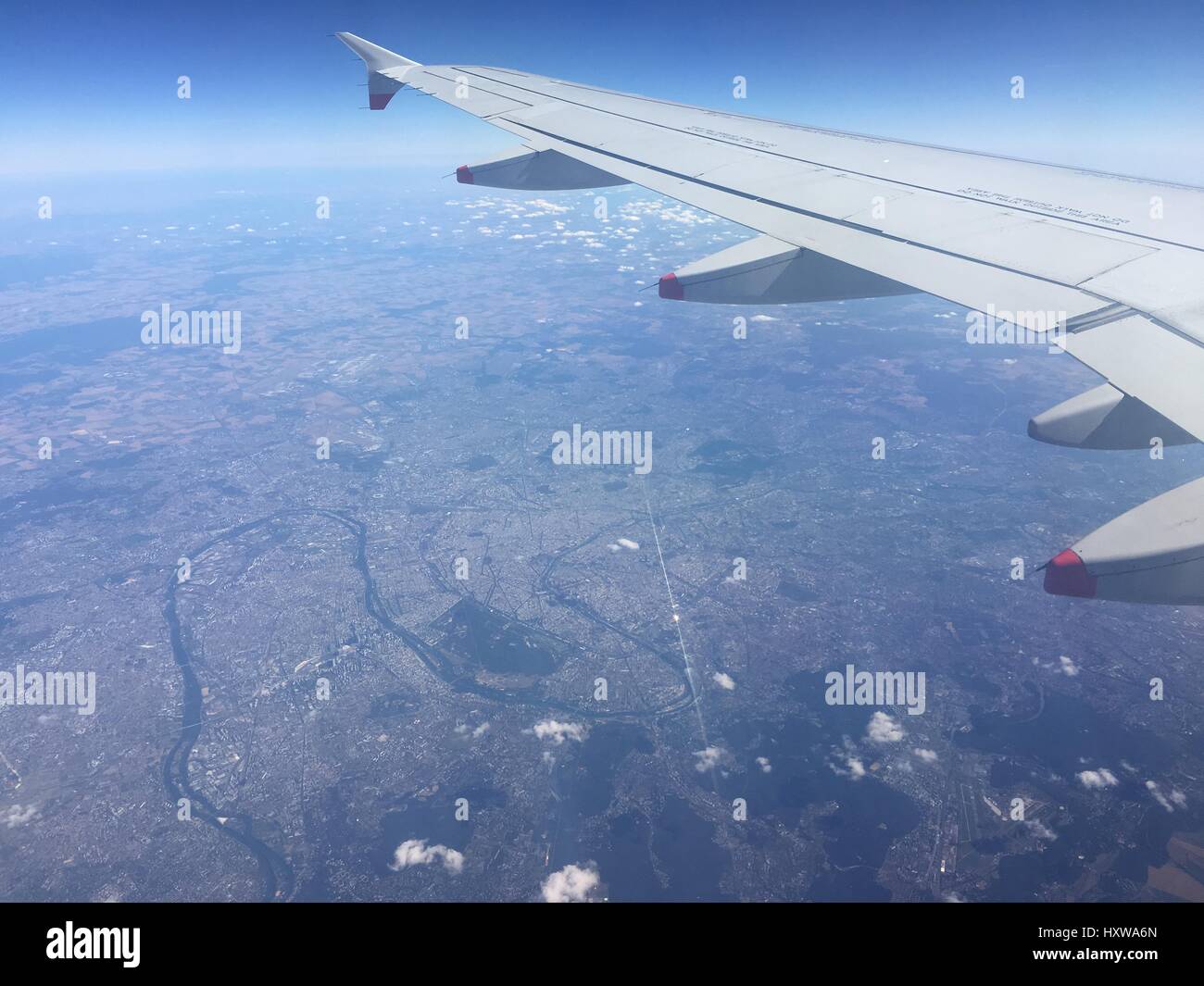 Paris plane view hi-res stock photography and images - Alamy