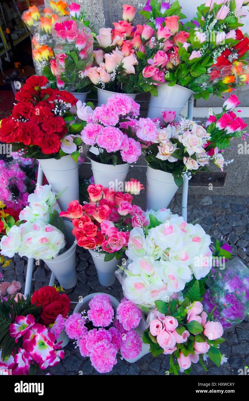 numerous bouquets of flowers and gifts to be purchased Stock Photo - Alamy