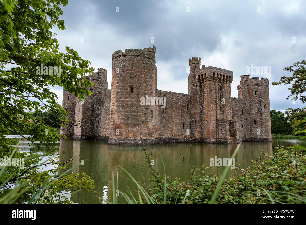 Bodiam Castle, East Sussex: 14th century moated castle ruins Stock ...