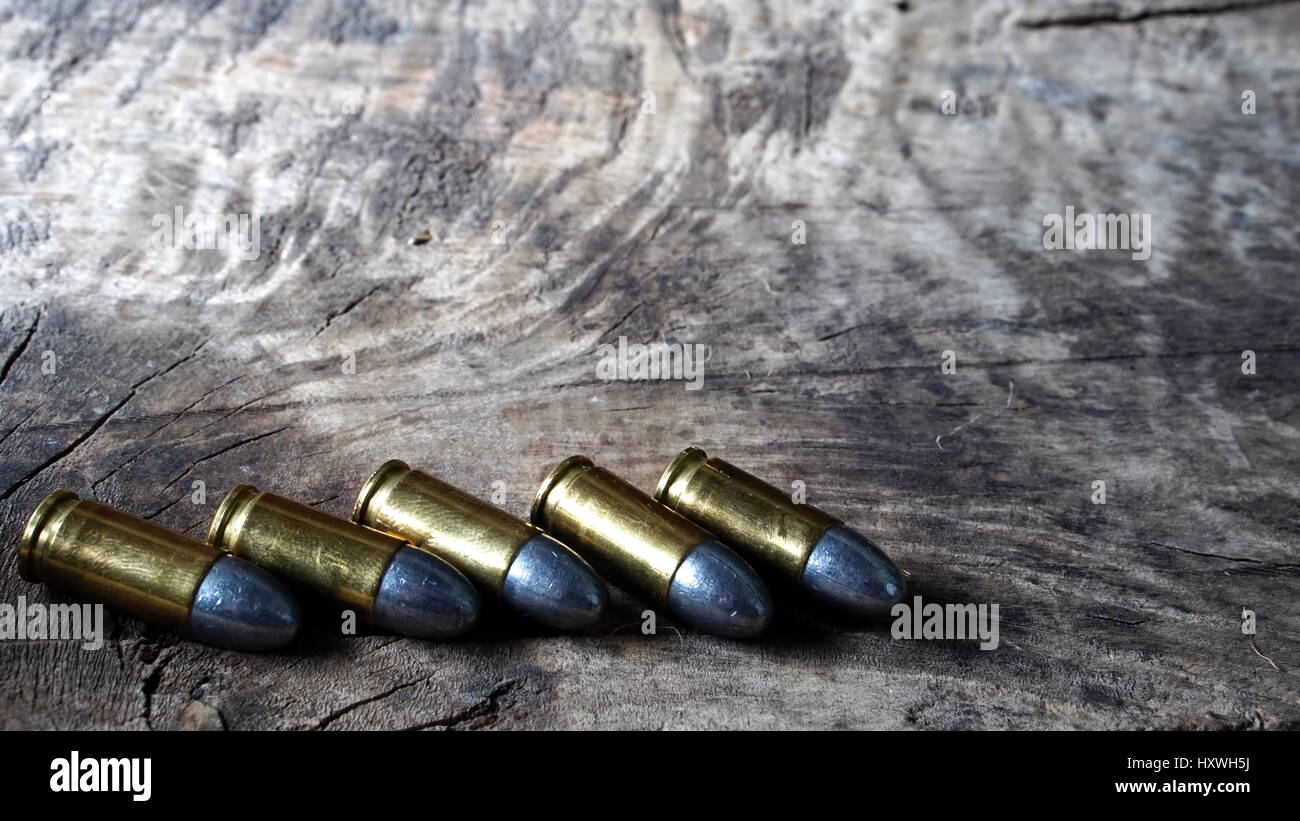 Muzzle loading bullet hi-res stock photography and images - Alamy