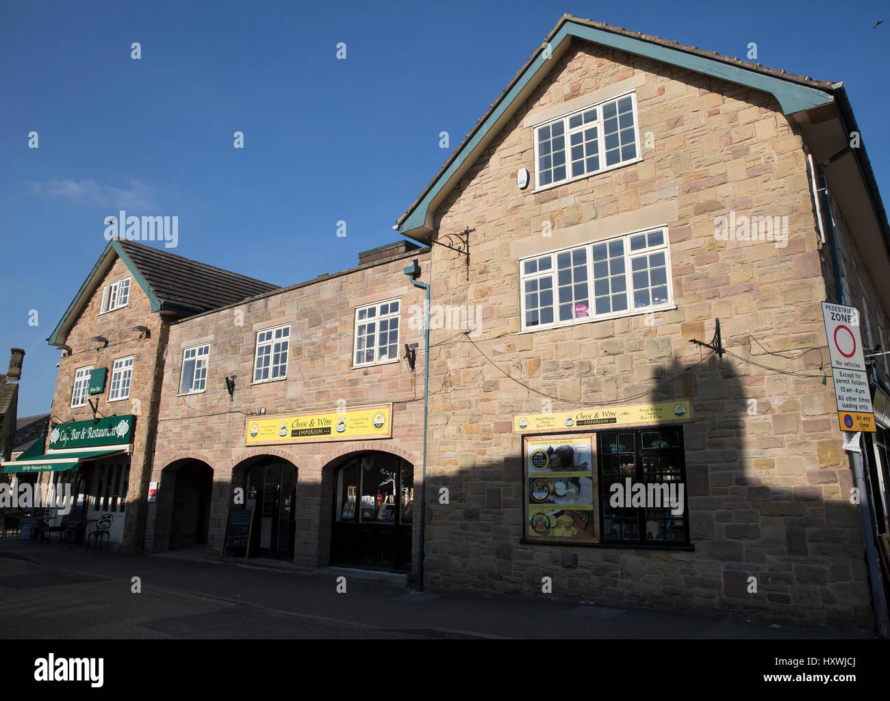 Cheese and wine store in Bakewell Derbyshire Stock Photo - Alamy