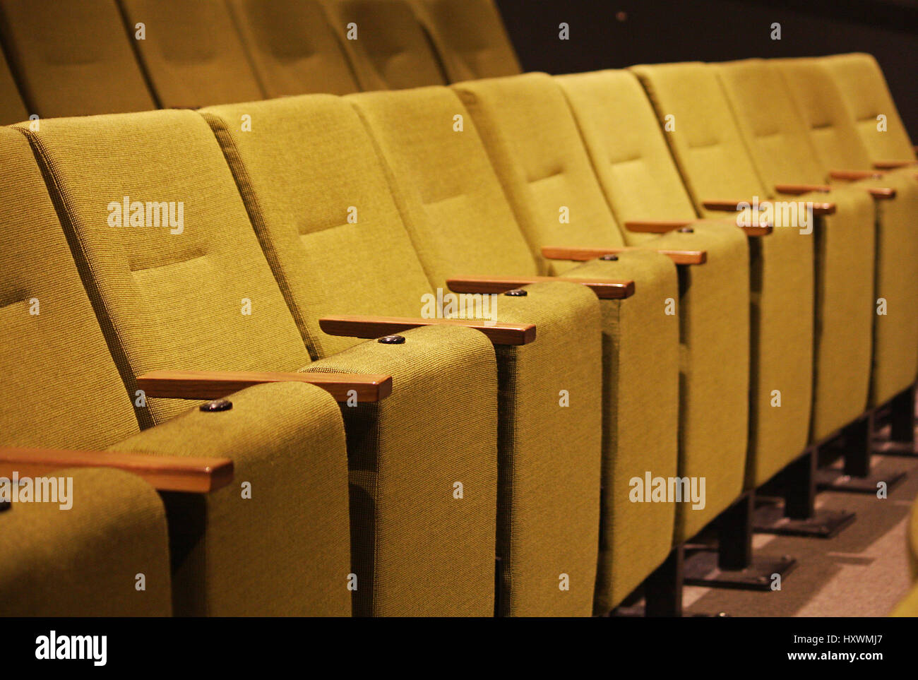 Auditorium seating filled hi-res stock photography and images - Alamy