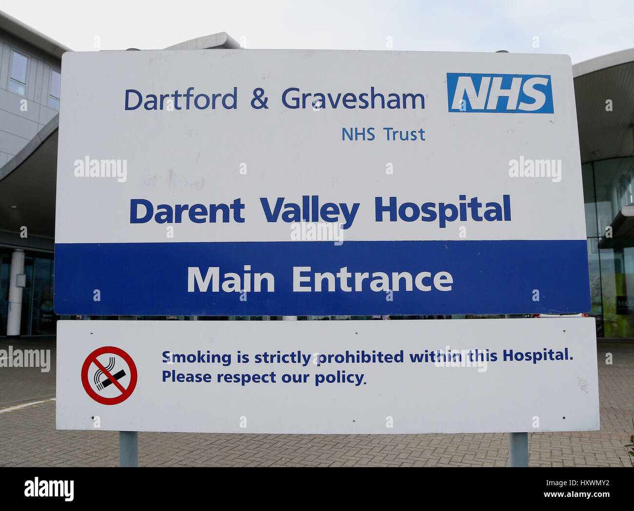 Darent valley hospital hi-res stock photography and images - Alamy