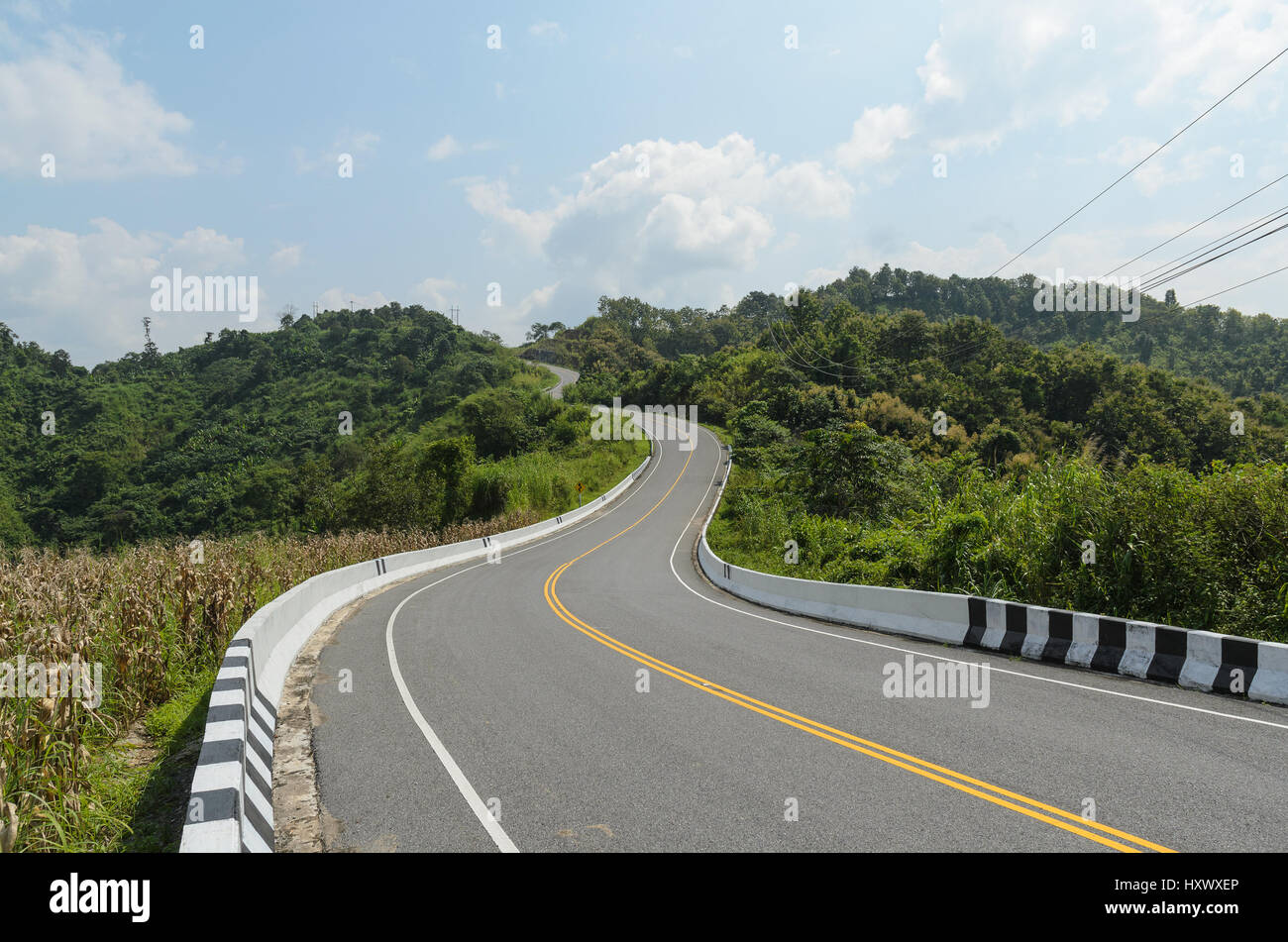 Asphalt curve hi-res stock photography and images - Alamy
