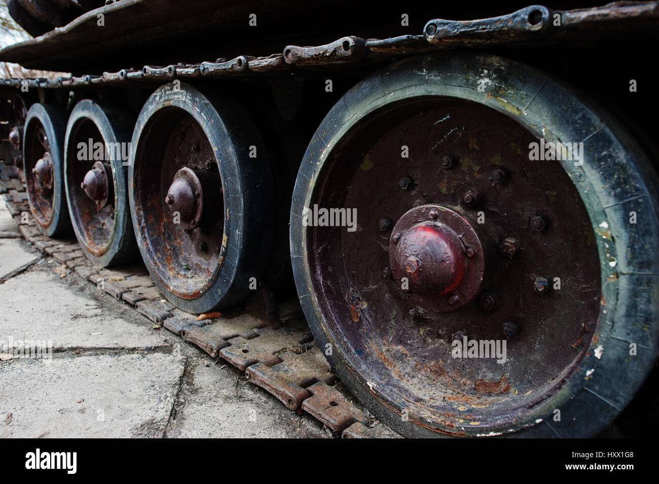 Detail shot with old vintage tank tracks and wheels Stock Photo - Alamy