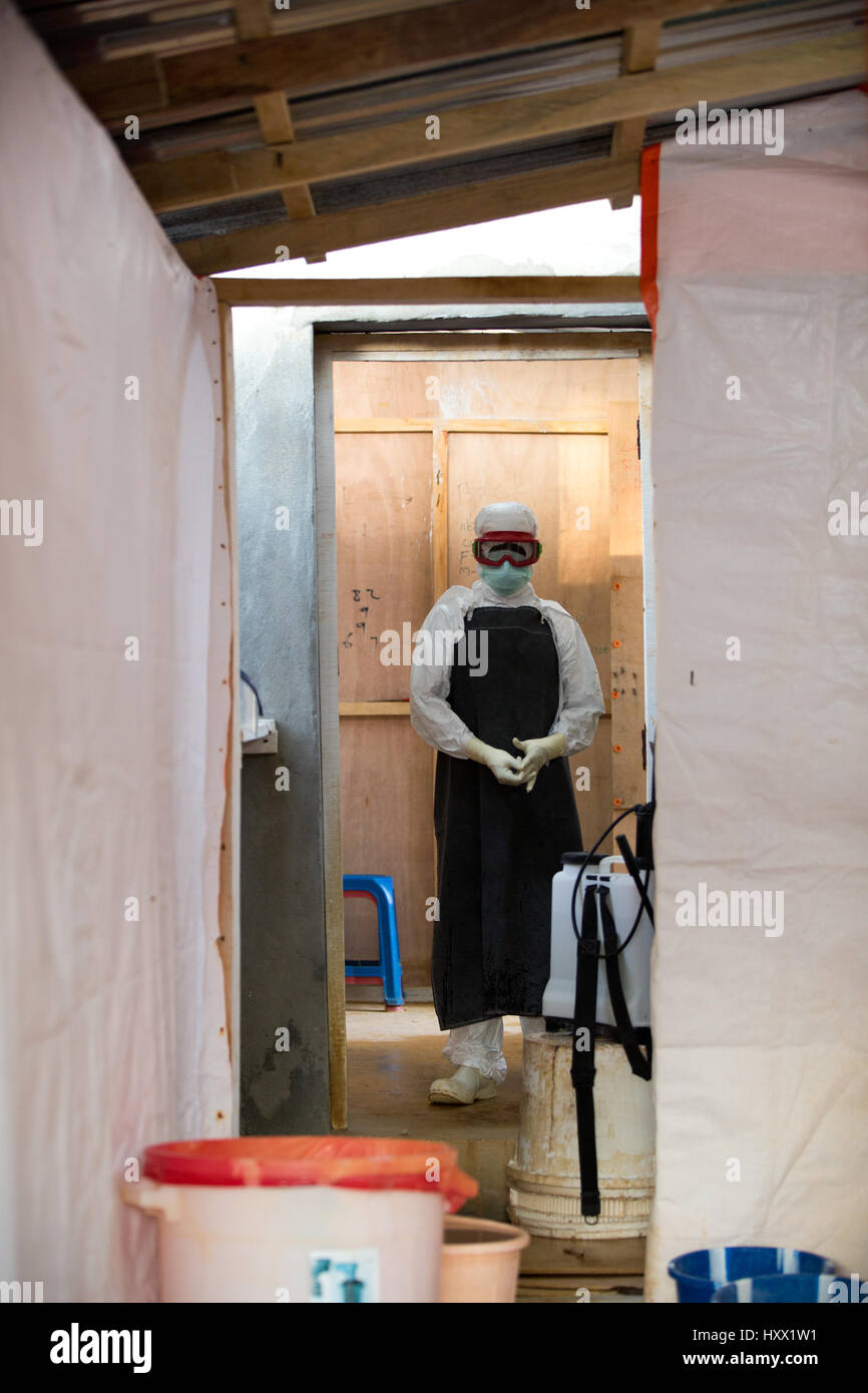Decontamination hospital hi-res stock photography and images - Alamy