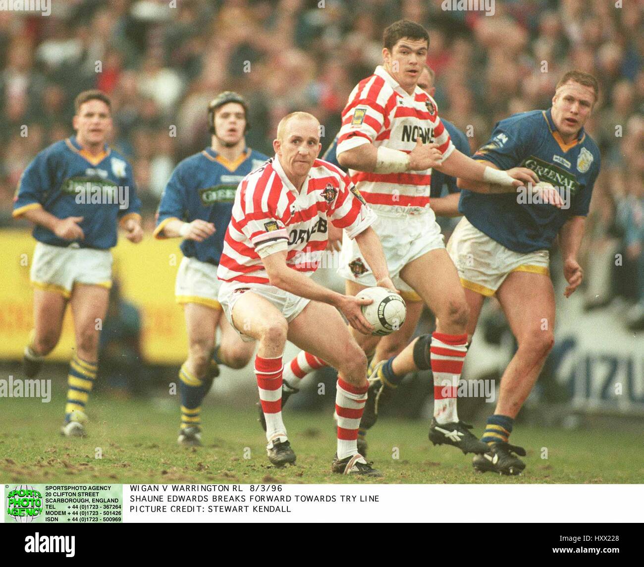 SHAUN EDWARDS WIGAN V WARRINGTON RL 08 April 1996 Stock Photo - Alamy
