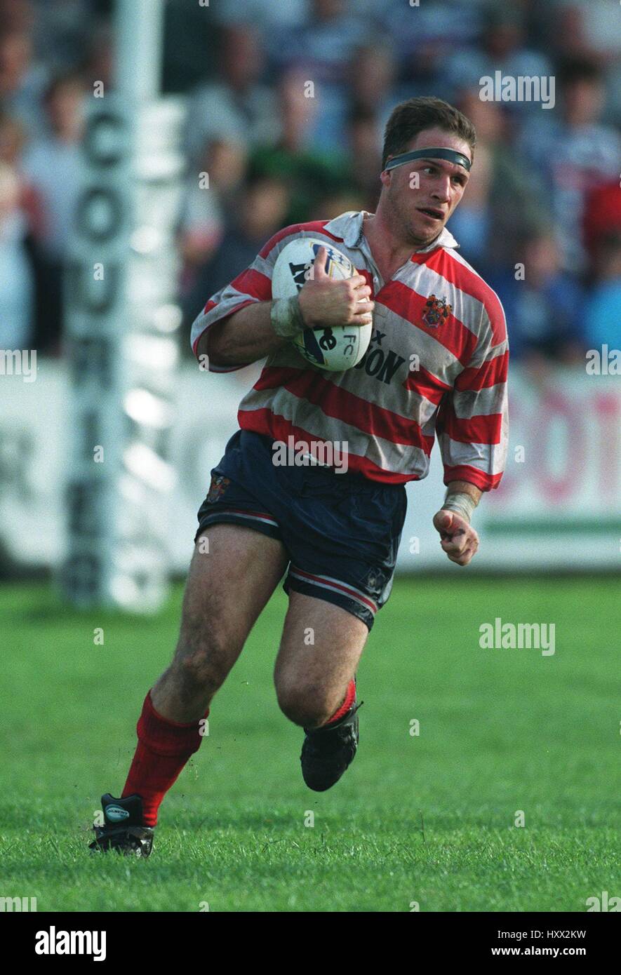 MATT MUNRO OLDHAM BEARS RLFC 25 June 1996 Stock Photo - Alamy