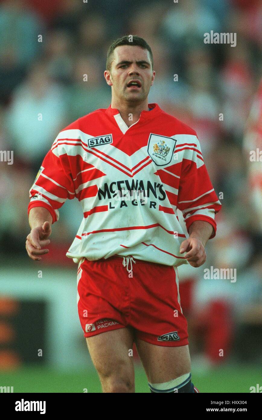 TOMMY MARTYN ST. HELENS RLFC 22 August 1996 Stock Photo - Alamy