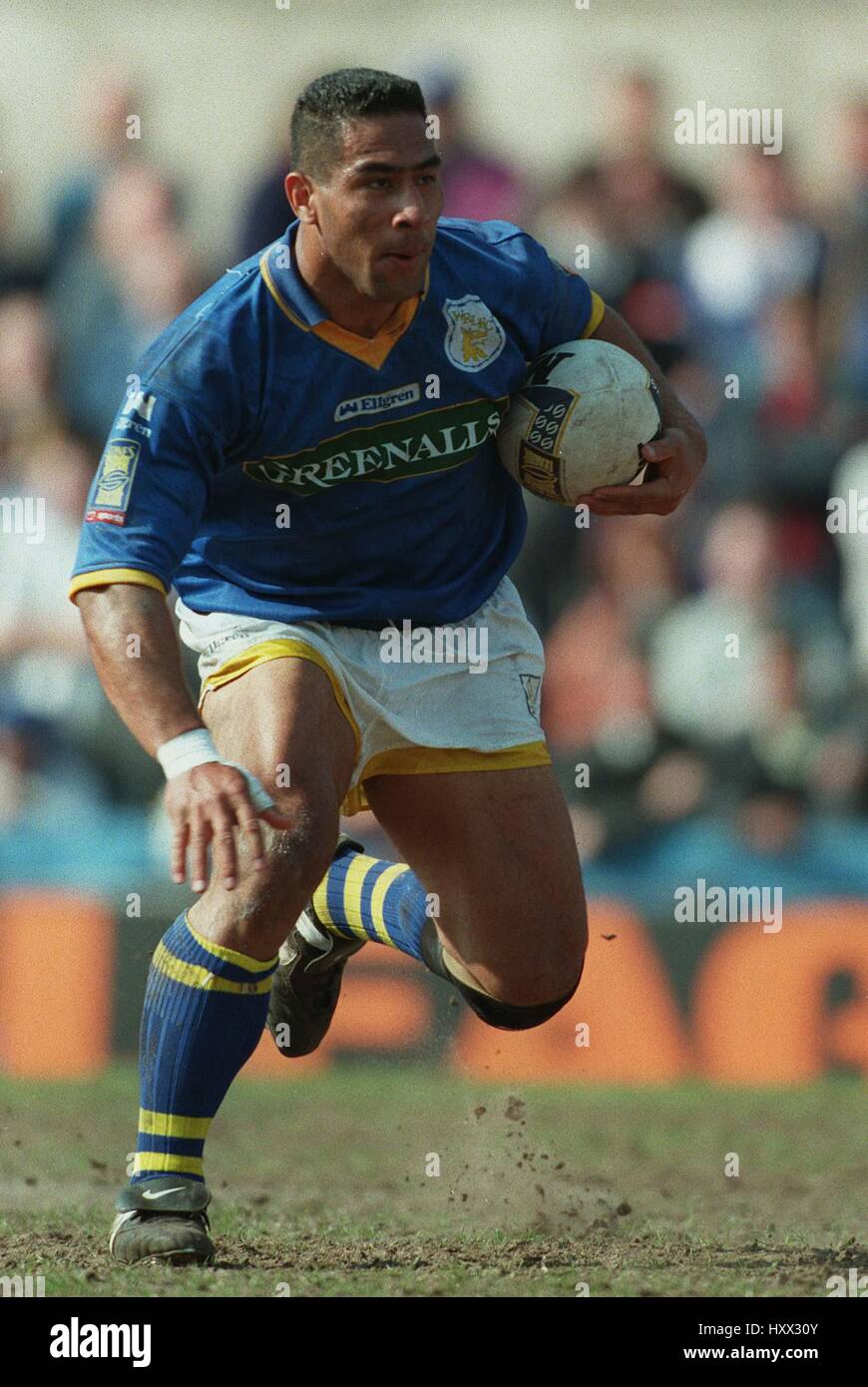SALESI FINAU WARRINGTON RLFC 22 August 1996 Stock Photo - Alamy