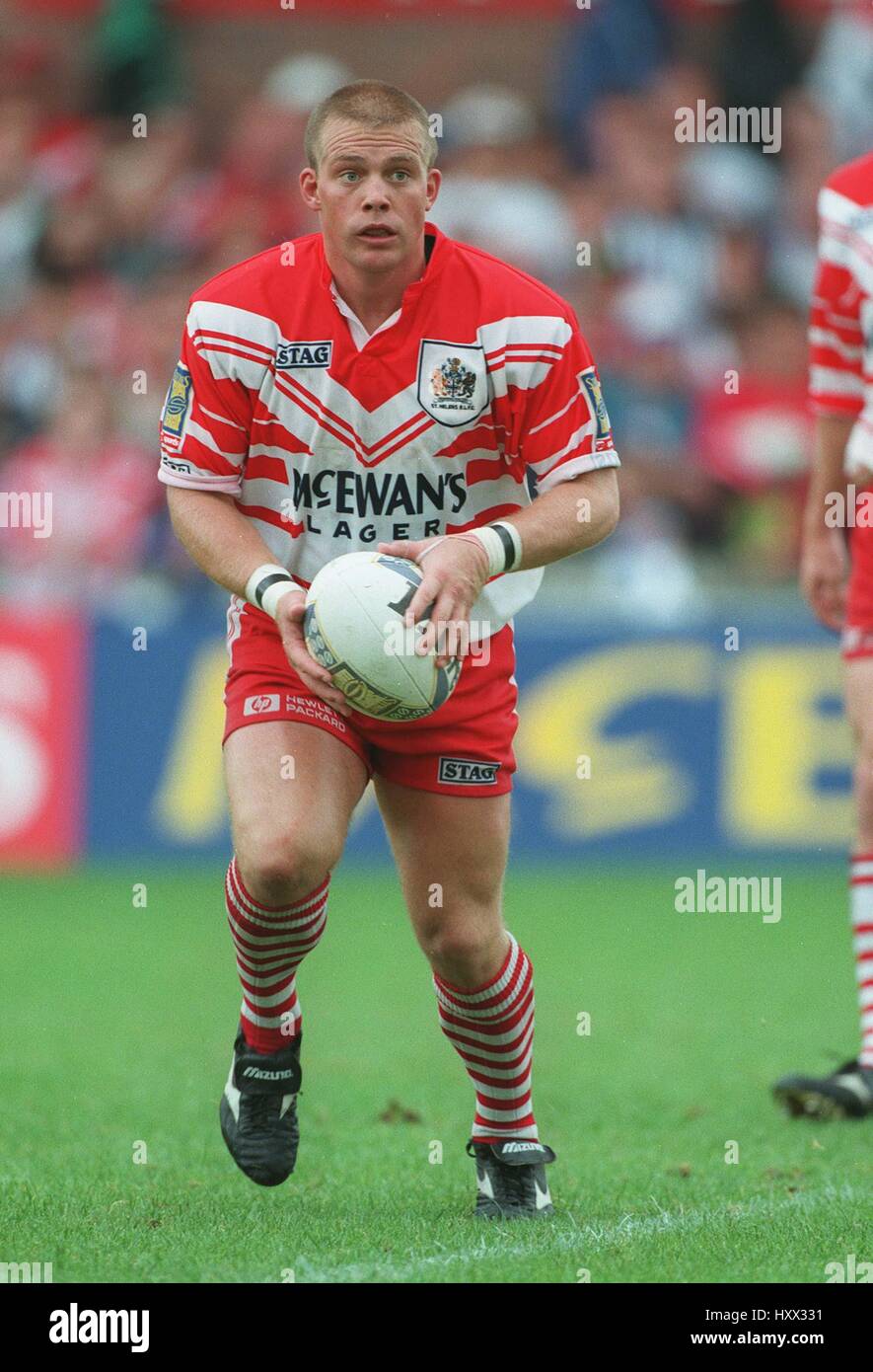 BOBBY GOULDING ST. HELENS RLFC 28 August 1996 Stock Photo - Alamy