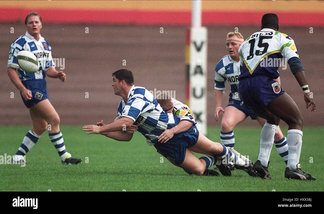 ANDY FARRELL JASON DONOHUE BRADFORD BULLS V WIGAN BRADFORD BULLS V ...