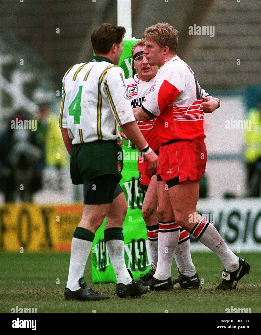 Dennis martin hi-res stock photography and images - Alamy