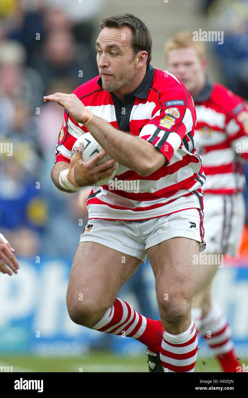 CRAIG SMITH WIGAN WARRIORS RLFC WIDNES 26 April 2004 Stock Photo - Alamy