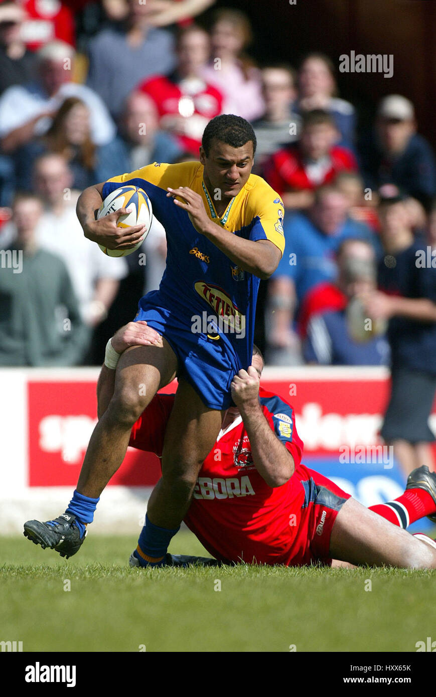 MARK CALDERWOOD LEEDS RHINOS RLFC SALFORD MANCHESTER 05 May 2002 Stock ...