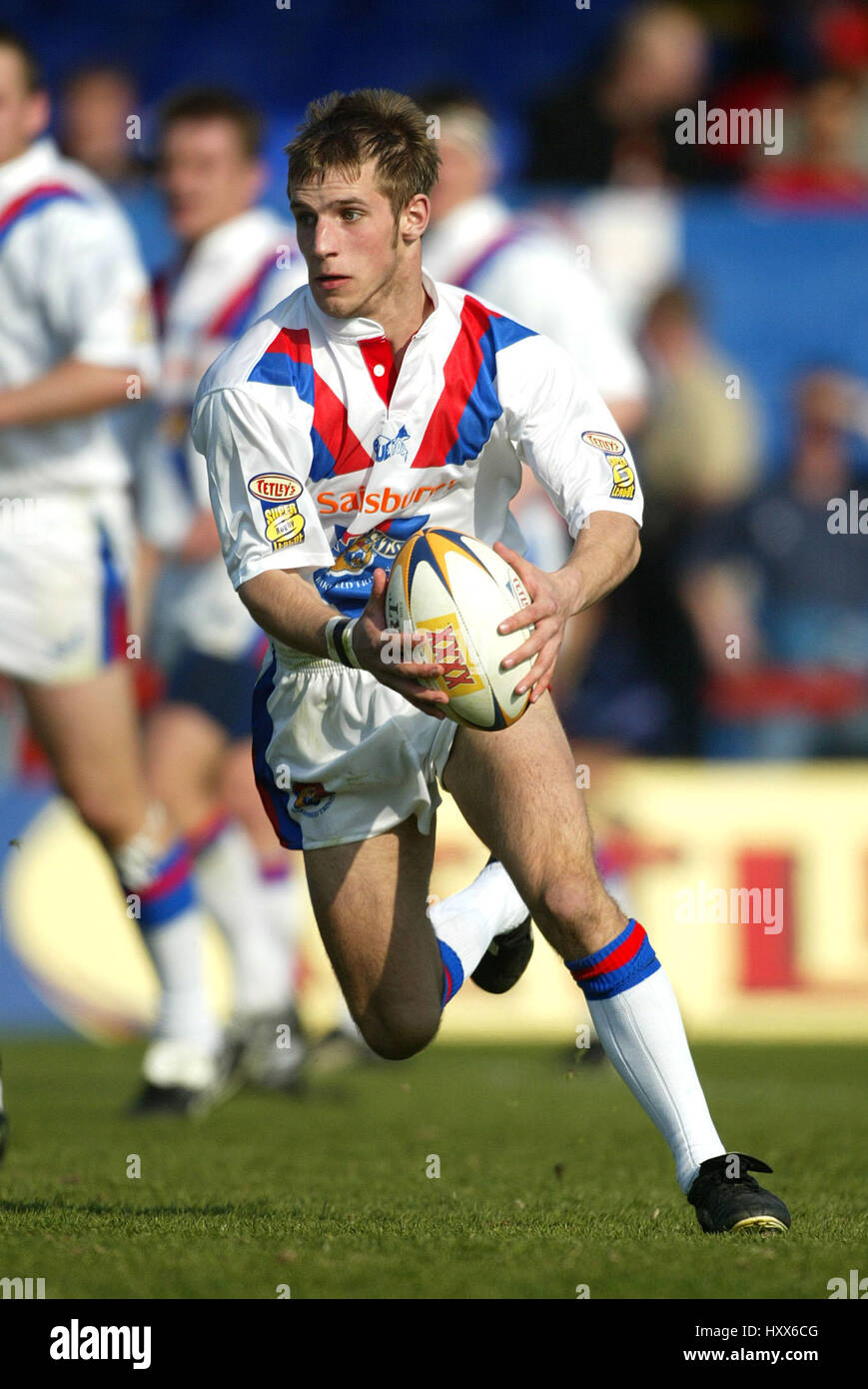 MATTHEW WRAY WAKEFIELD WILDCATS RLFC WAKEFIELD WAKEFIELD 07 April 2002 Stock Photo - Alamy