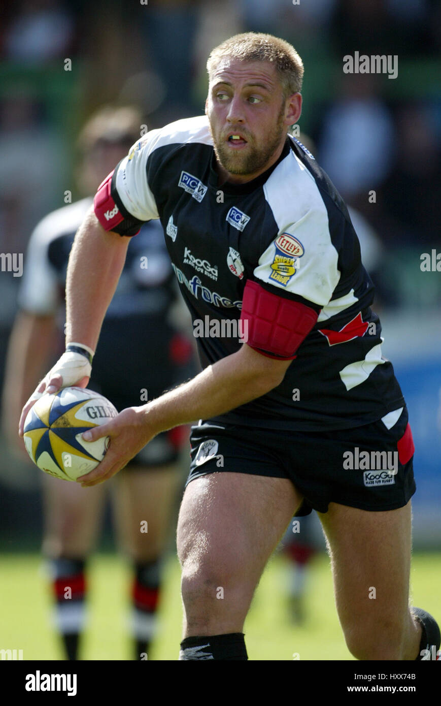ANDY HAY WIDNES VIKINGS CASTLEFORD RUGBY GROUND CASTLFORD ENGLAND 18 ...