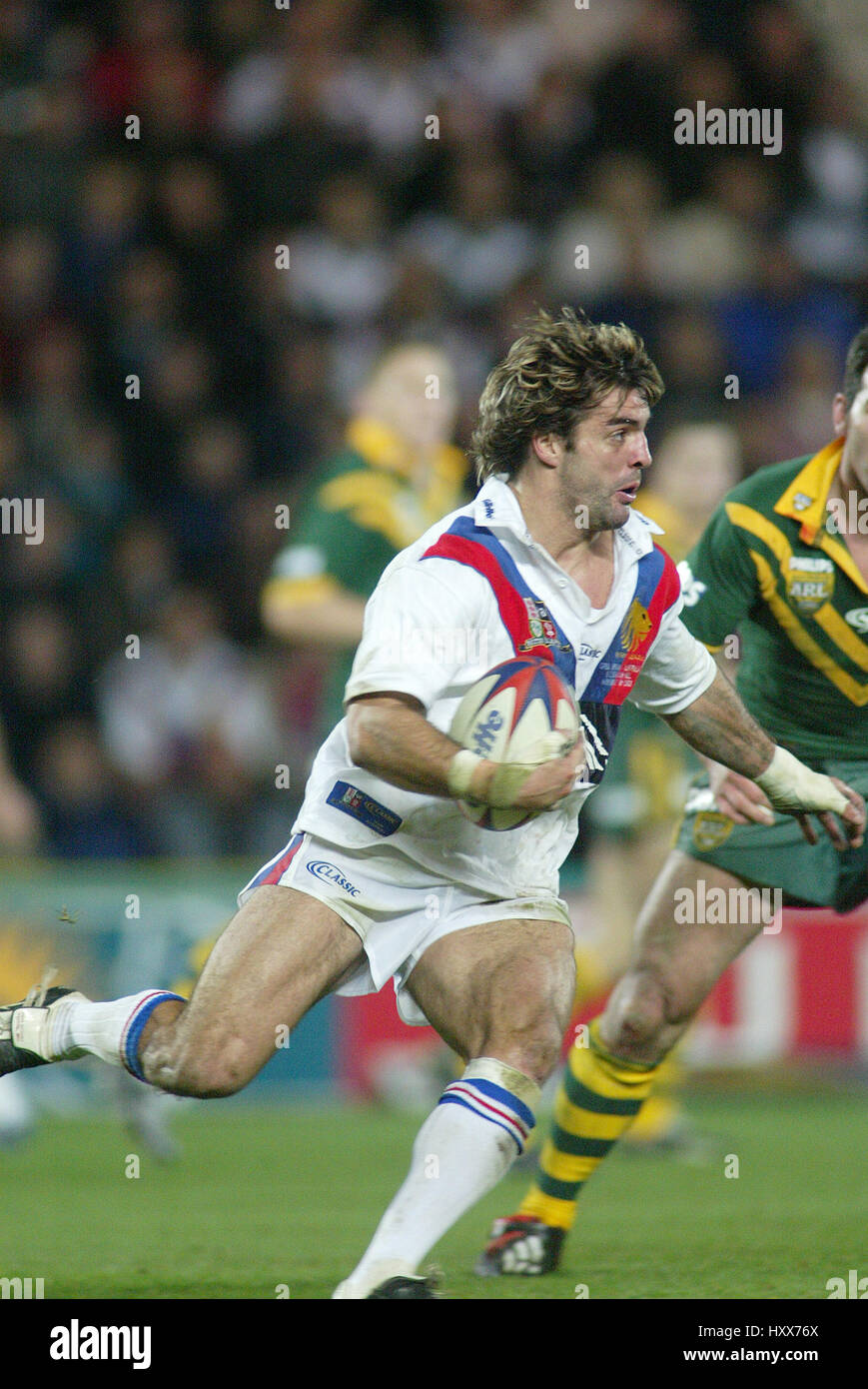BRIAN CARNEY GREAT BRITAIN KC STADIUM HULL ENGLAND 15 November 2003 ...