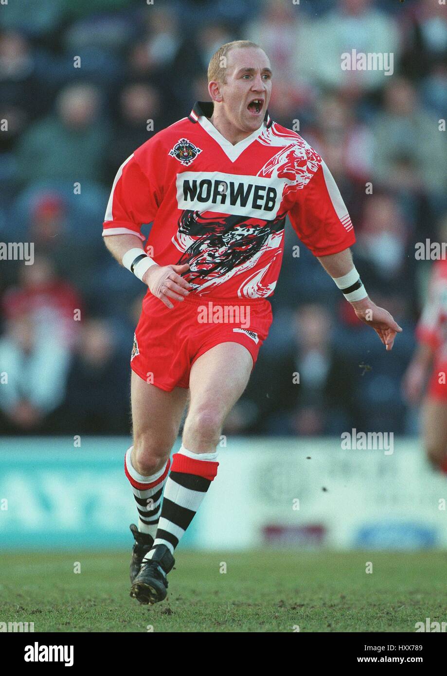 SHAUN EDWARDS WIGAN WARRIORS RLFC 05 February 1997 Stock Photo - Alamy