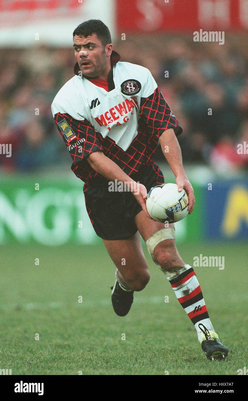 TOMMY MARTYN ST. HELENS RLFC 10 February 1997 Stock Photo - Alamy