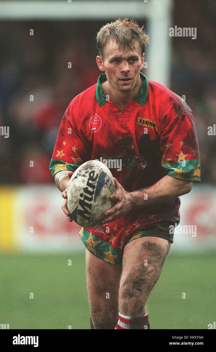 Irving 24 hi-res stock photography and images - Alamy