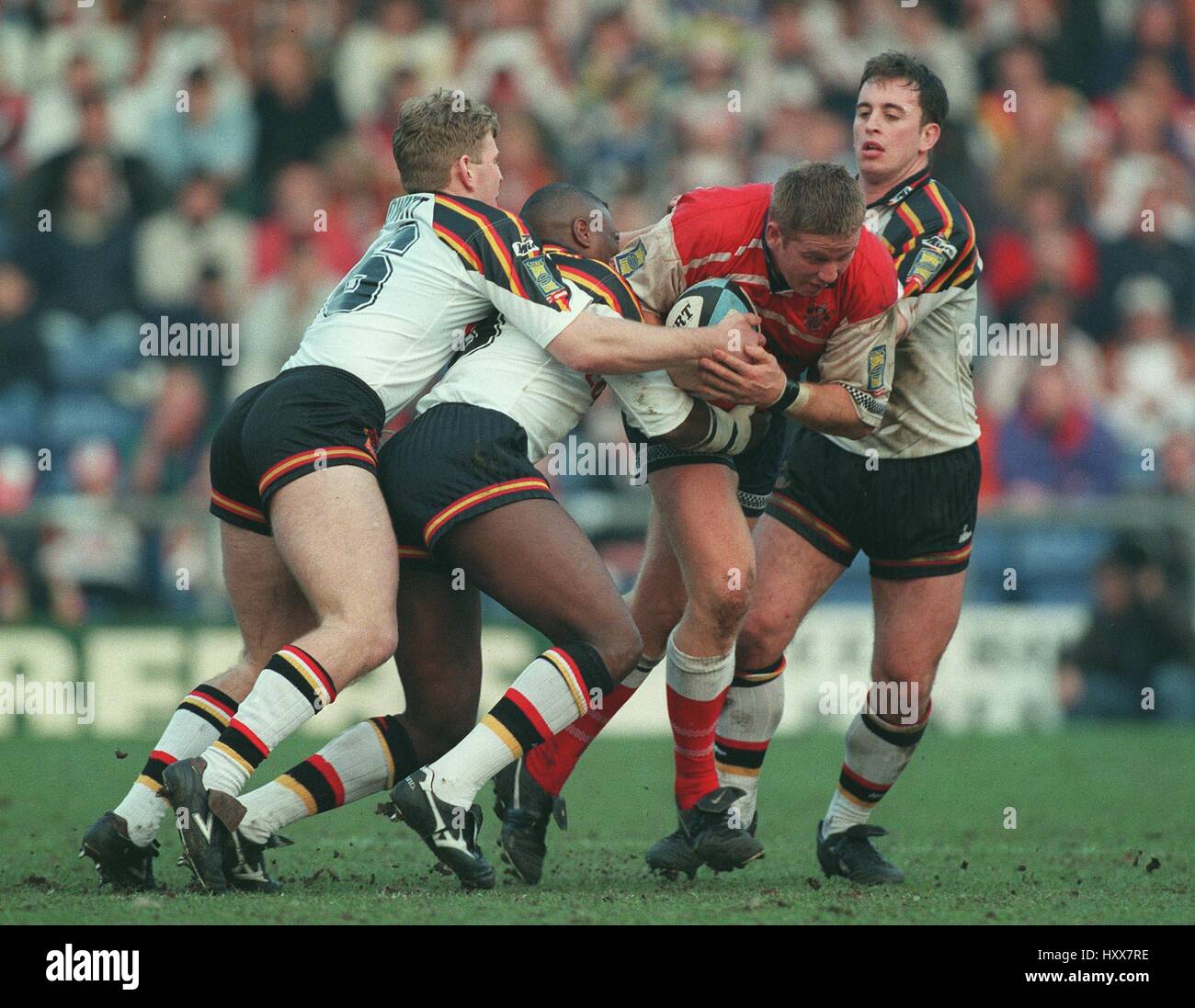 BRETT GOLDSPINK OLDHAM BEARS V BRADFORD BULLS 11 March 1997 Stock Photo ...