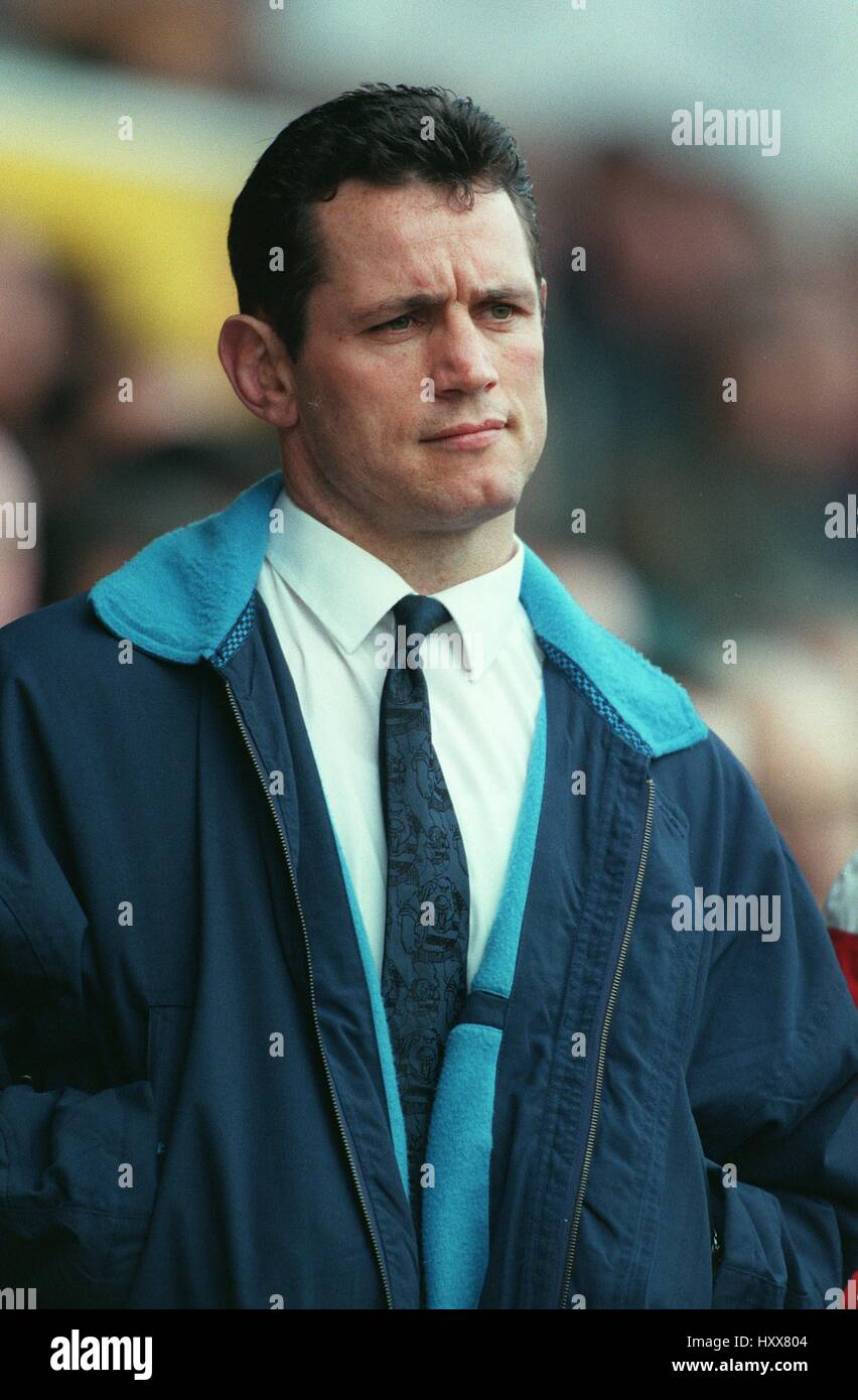 Great britain rugby league coach hi-res stock photography and images ...