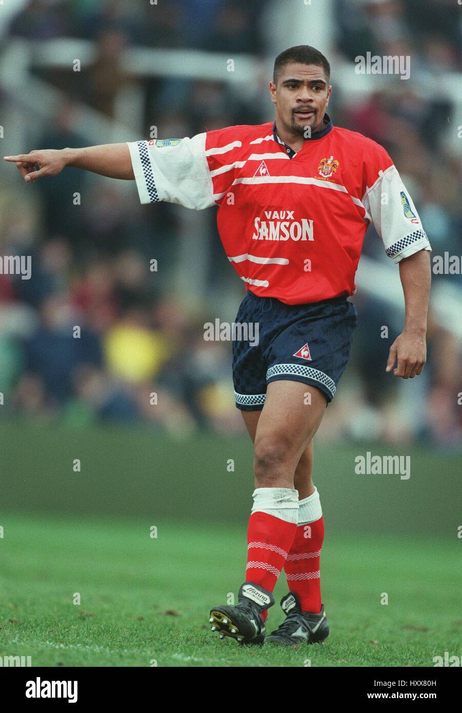 JOE FAIMILO OLDHAM BEARS RLFC 17 March 1997 Stock Photo - Alamy