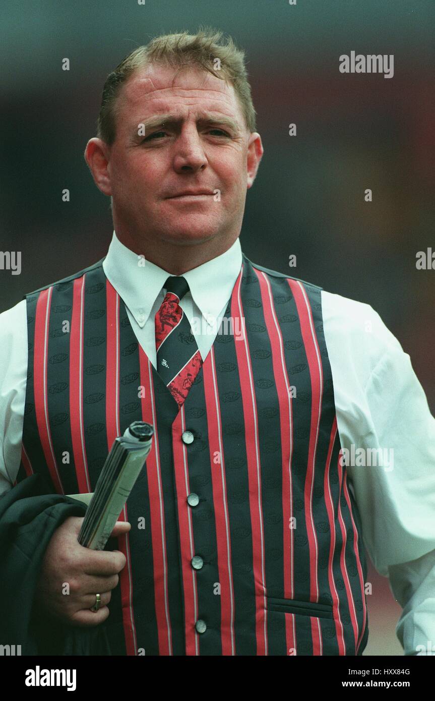 ANDY GREGORY SALFORD REDS RLFC COACH 24 March 1997 Stock Photo - Alamy
