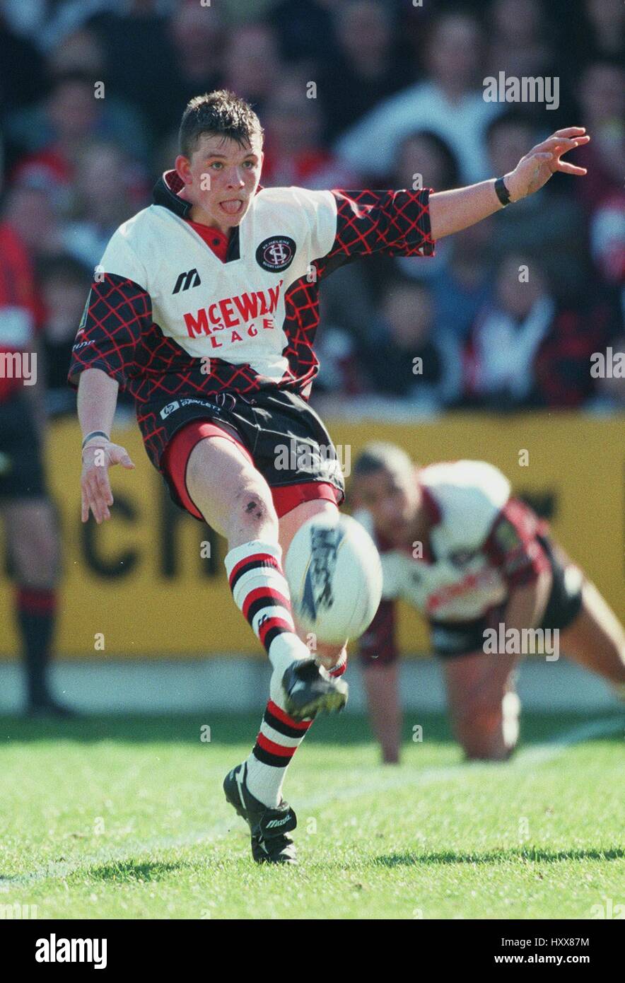 LEE BRIERS ST. HELENS RLFC 02 April 1997 Stock Photo - Alamy