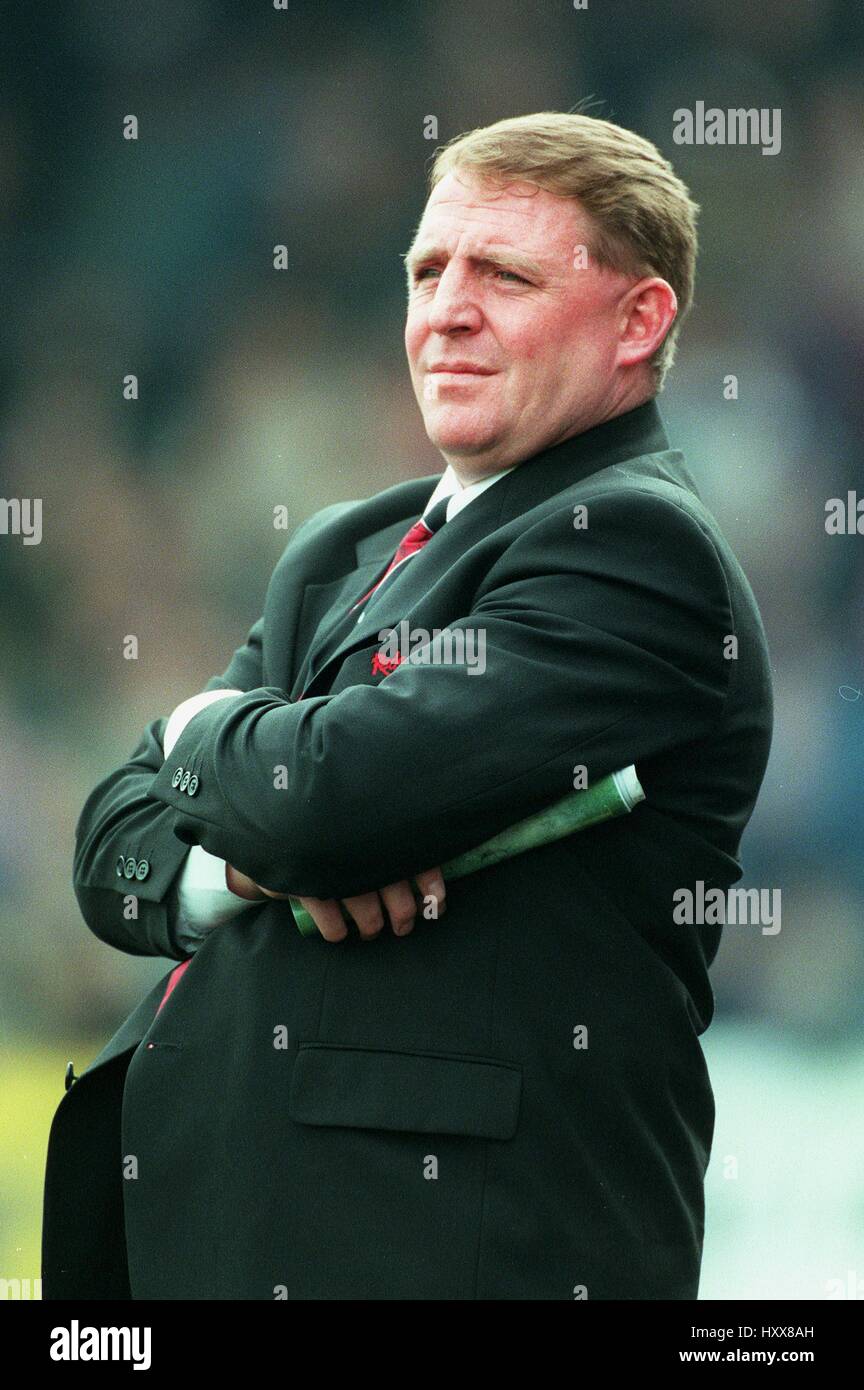 ANDY GREGORY SALFORD REDS RLFC COACH 07 April 1997 Stock Photo - Alamy