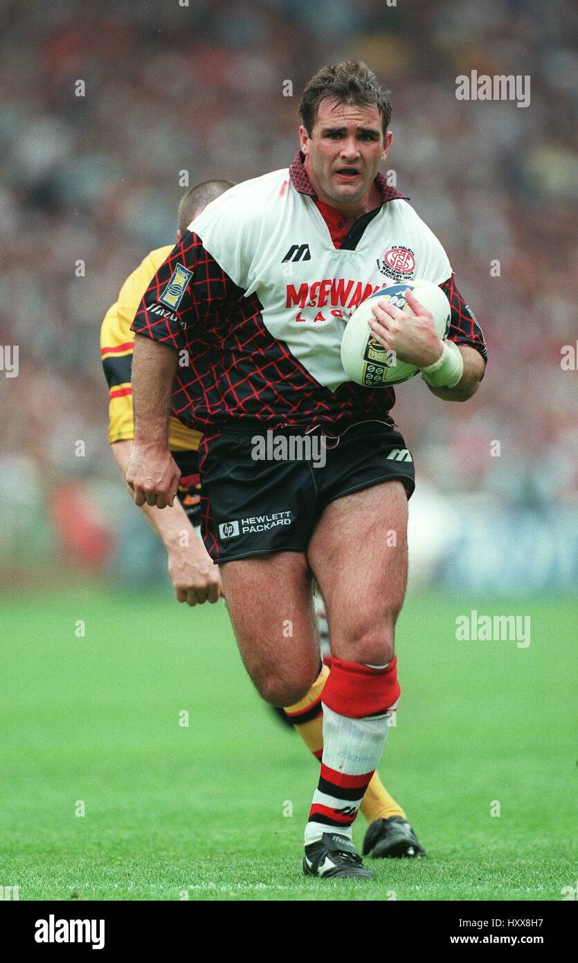Chris joynt hi-res stock photography and images - Alamy