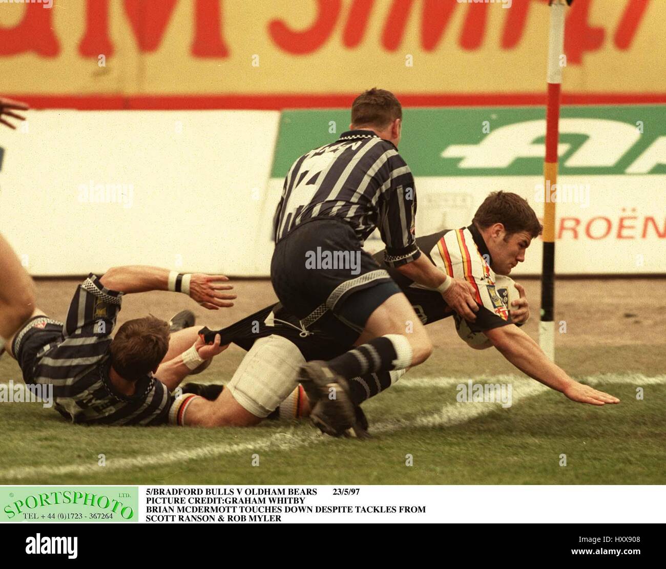 ROB MYLER JON SCALES & RANSON BRADFORD BULLS V OLDHAM BEARS 23 May 1997 ...