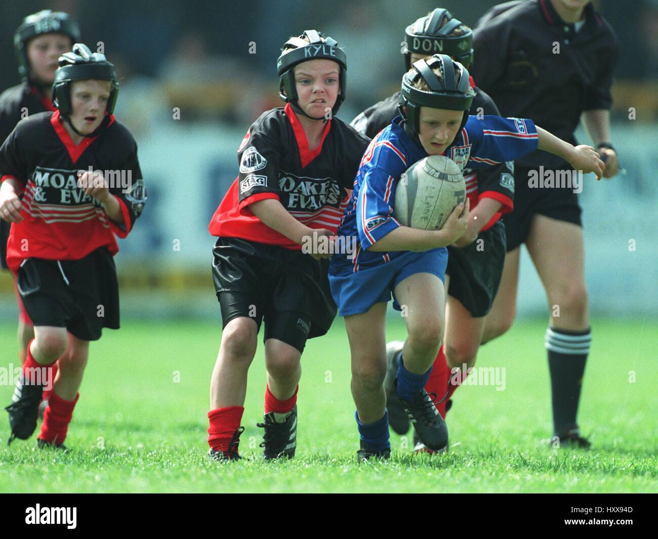 YOUNG RUGBY PLAYERS PUMA LITTLE LEAGUE 16 June 1997 Stock Photo - Alamy