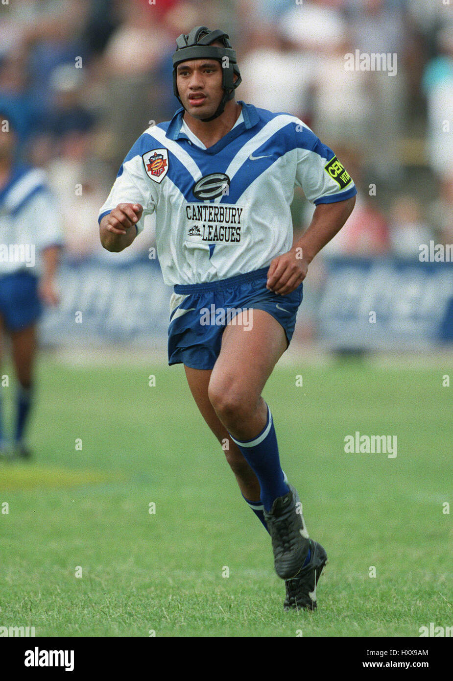 SOLOMON HAUMONO CANTERBURY BULLDOGS RLFC 22 July 1997 Stock Photo - Alamy