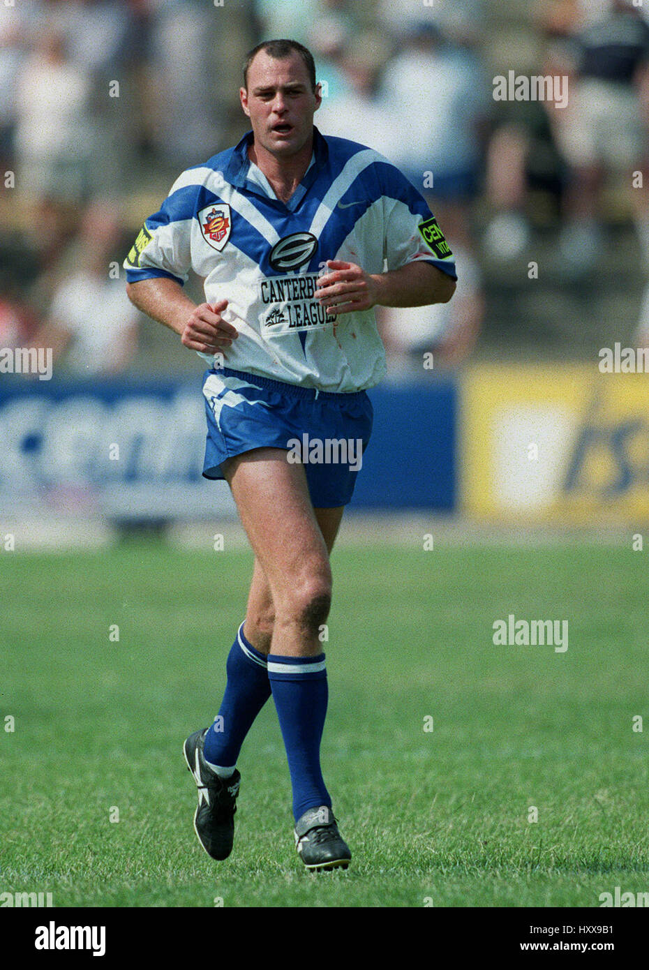 DARYL HALLIGAN CANTERBURY BULLDOGS RLFC 22 July 1997 Stock Photo - Alamy
