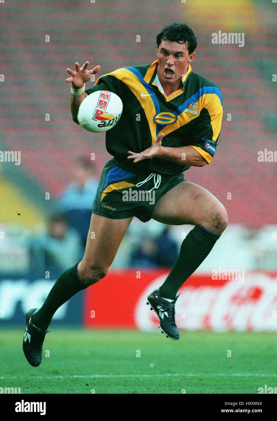 Girdler hi-res stock photography and images - Alamy