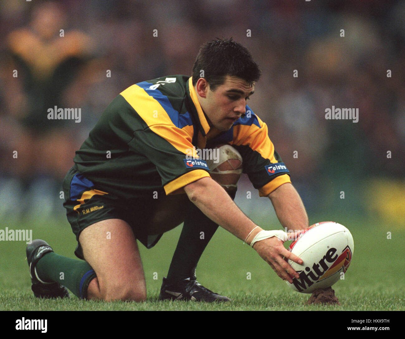 Girdler hi-res stock photography and images - Alamy