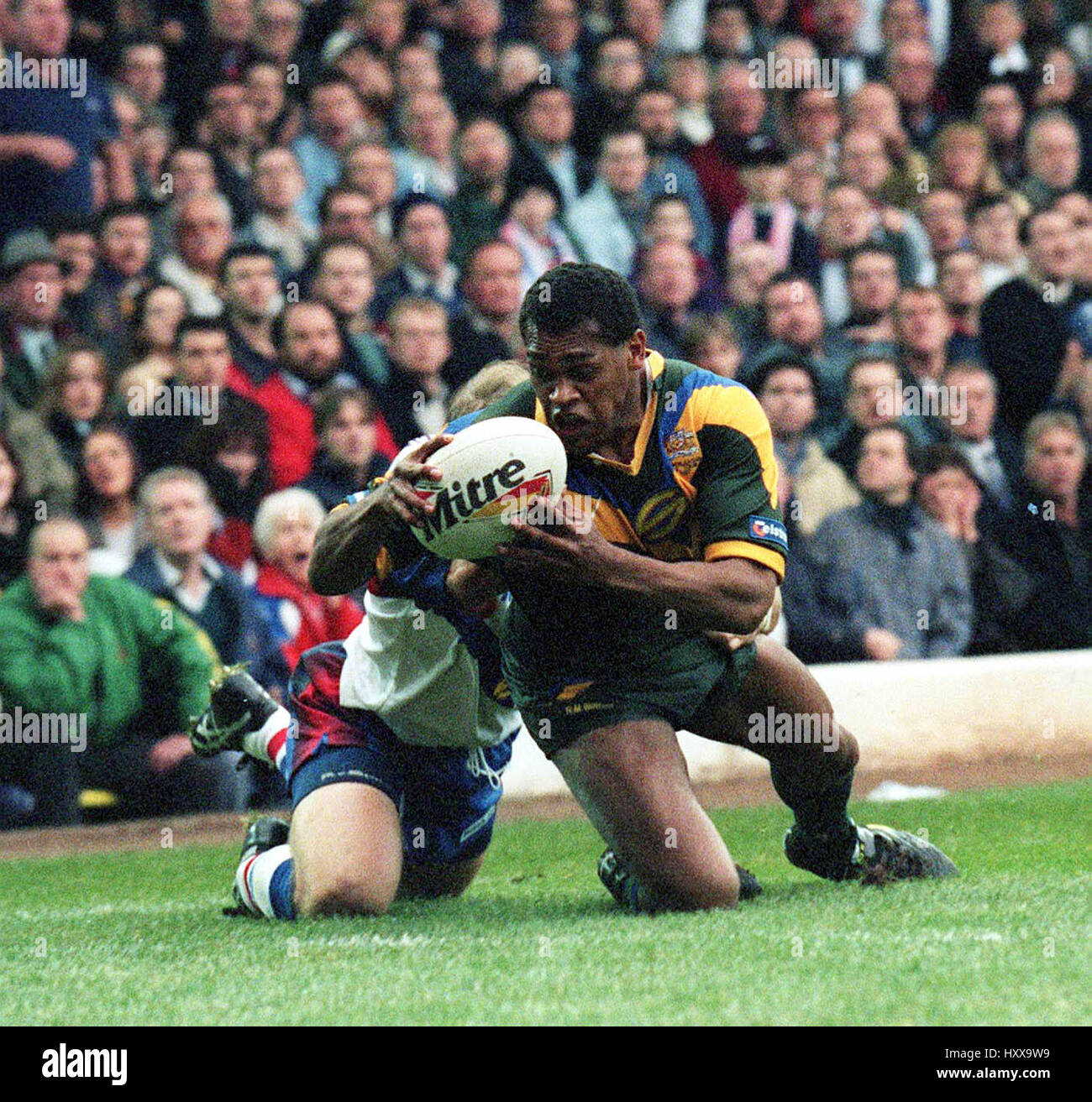 KEN NAGAS GREAT BRITAIN V AUSTRALIA RL 17 November 1997 Stock Photo - Alamy